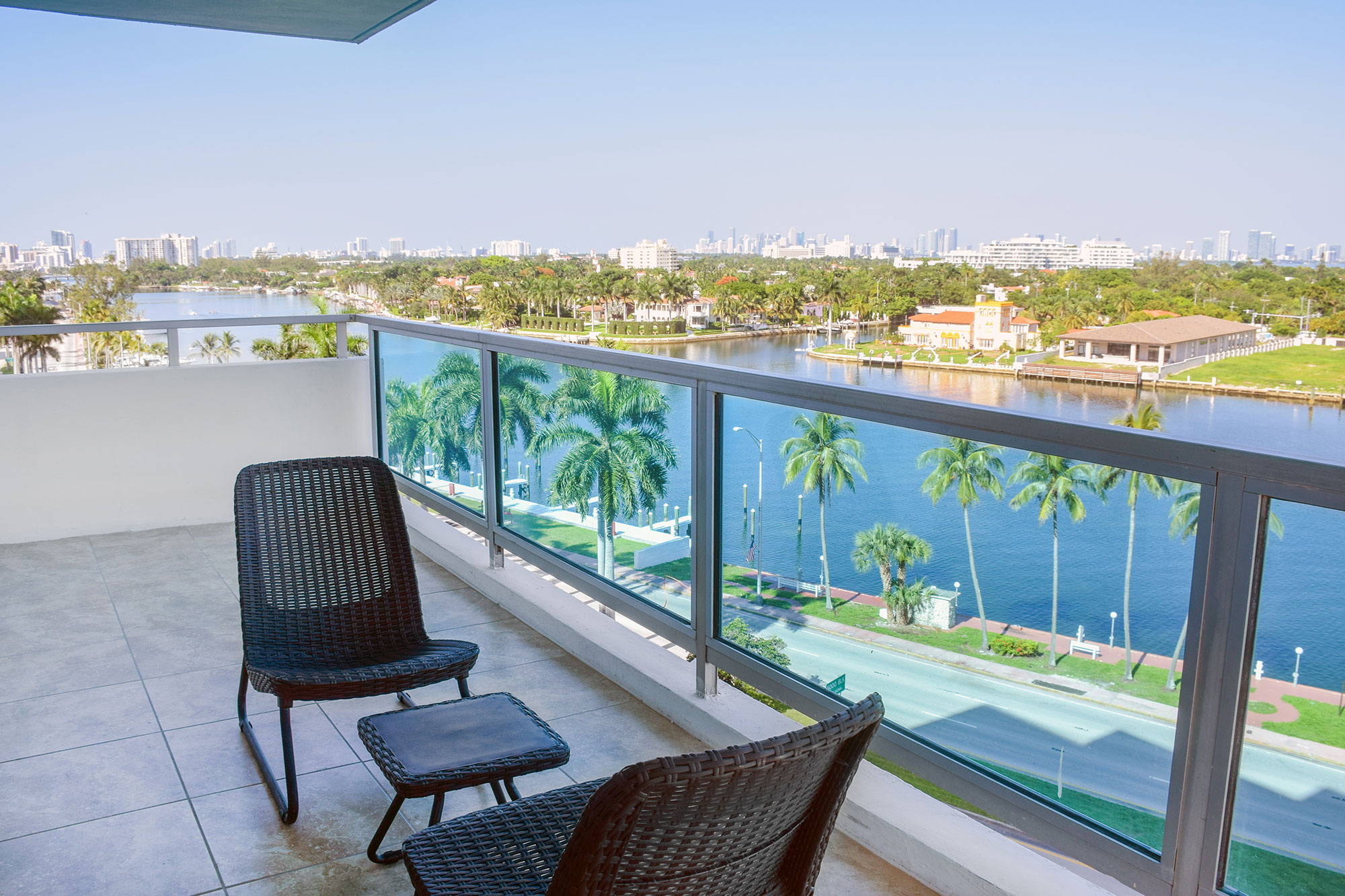 Photo Gallery | Seacoast Suites Miami Beach | Oceanfront Hotel